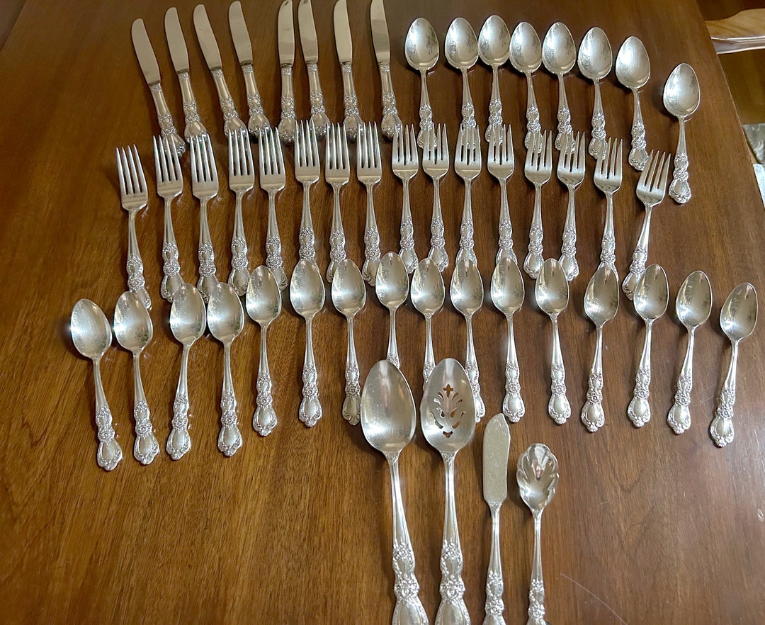 1847 Rogers Heritage Silver Plate Flatware, 52 Piece Set, 8 Place ...
