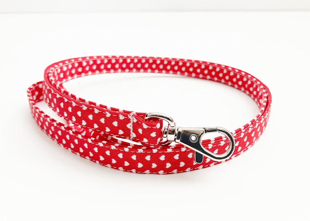 Red Heart Lanyard for Valentine's Day - Cute ID Badge Strap for ...