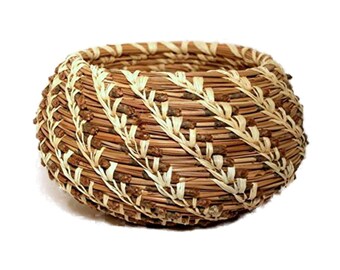 Pine Needle Basket | Etsy