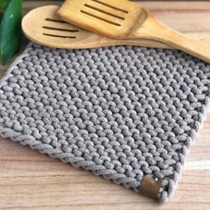 KNITING PATTERN | Macrame Cord Trivet - Easy Summer Knitting Project - Etsy