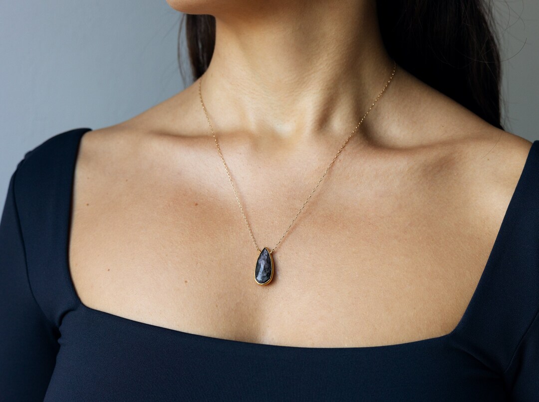 CRYSTAL ORACLE Necklace, Hyperstene Stone Pendant Necklace, Dark ...