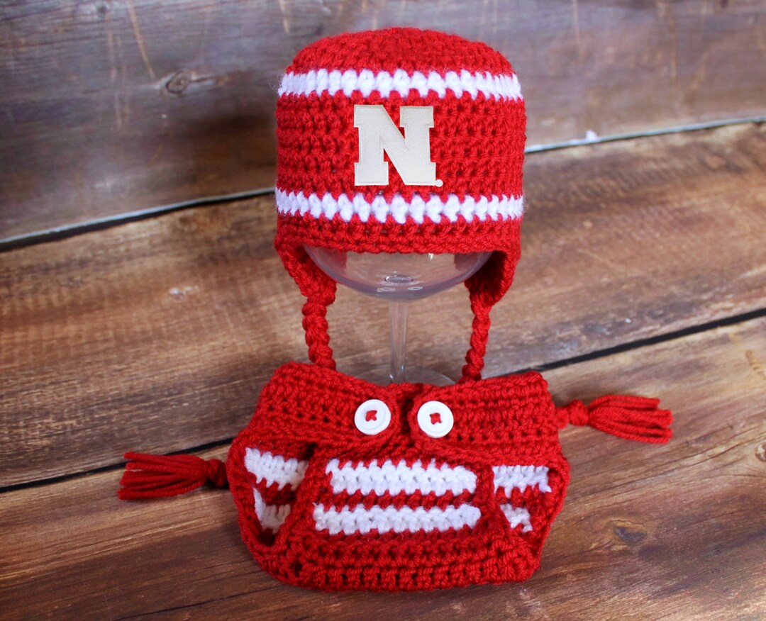 Nebraska Huskers Hat & Striped Diaper Cover Outfit - Newborn to 12 ...