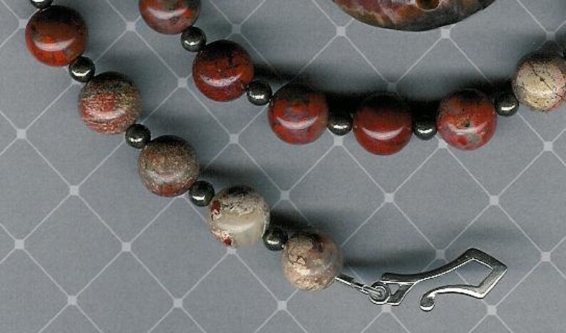 OOAK Succor Creek Jasper Dolphin, Apple Jasper, Pyrite, SS collier mer ...