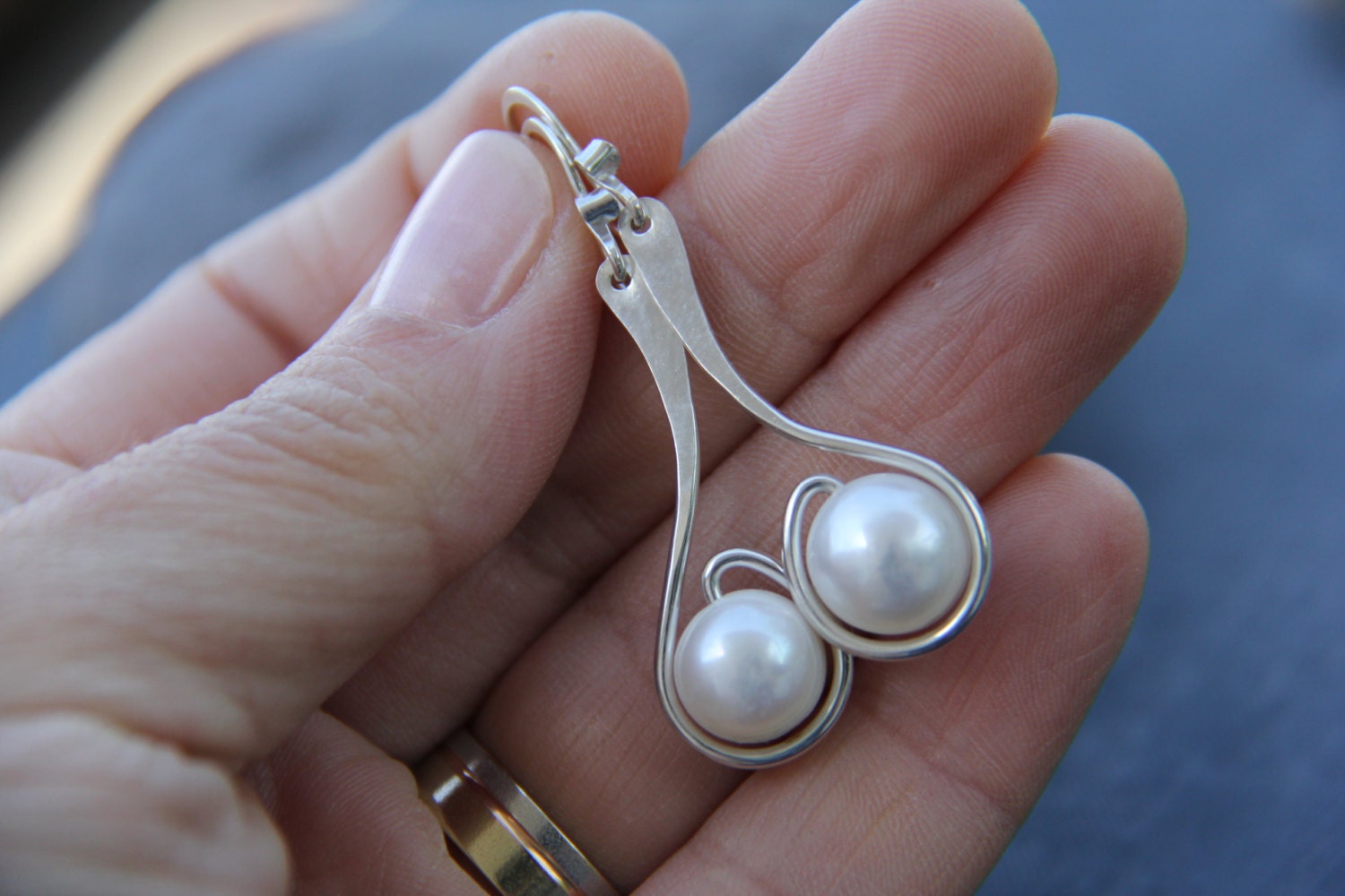Sterling Silver and Pearl Drop Dangle Earrings, Hammered Drop, Elegant ...