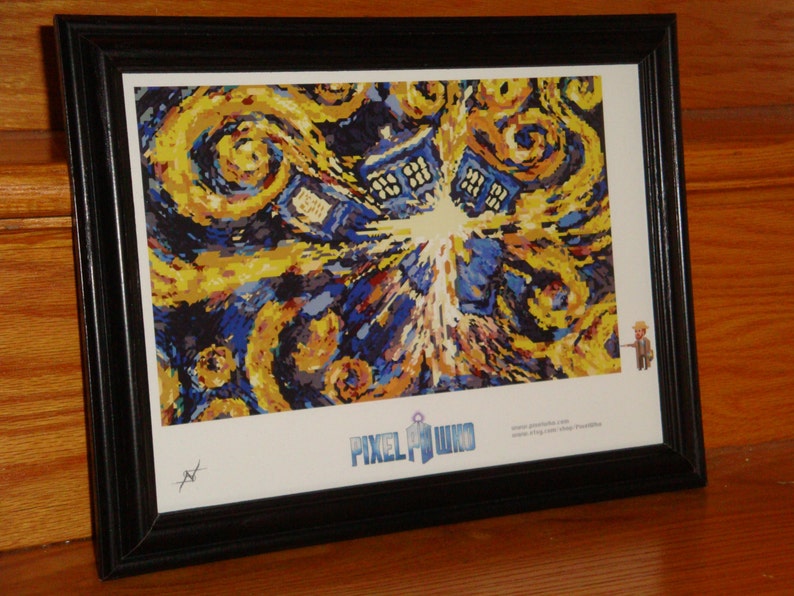 Pixel 8 Bit Exploding TARDIS - Etsy