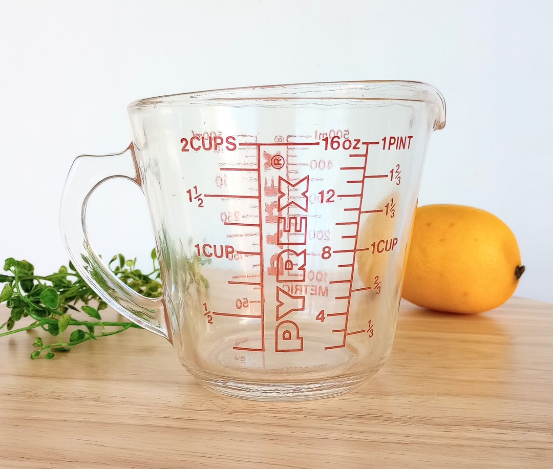 Pyrex Measuring Cup, 2 Cup, 16 Ounce Glass Pour Spout With Metric, USA ...
