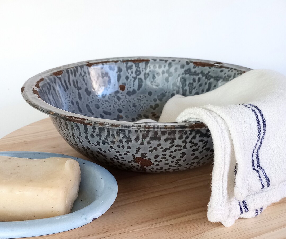 Graniteware Pan Basin, Antique Enamelware Splatterware Enamel Farmhouse ...