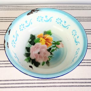 Large Enamelware Bowl Basin, Flower Pattern Enamel Ware, Farmhouse ...