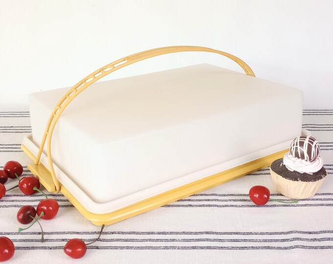 Tupperware Cake Carrier Taker Container With Handle, Rectangular 13x9 ...