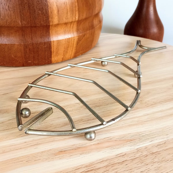 Fish Trivet - Etsy