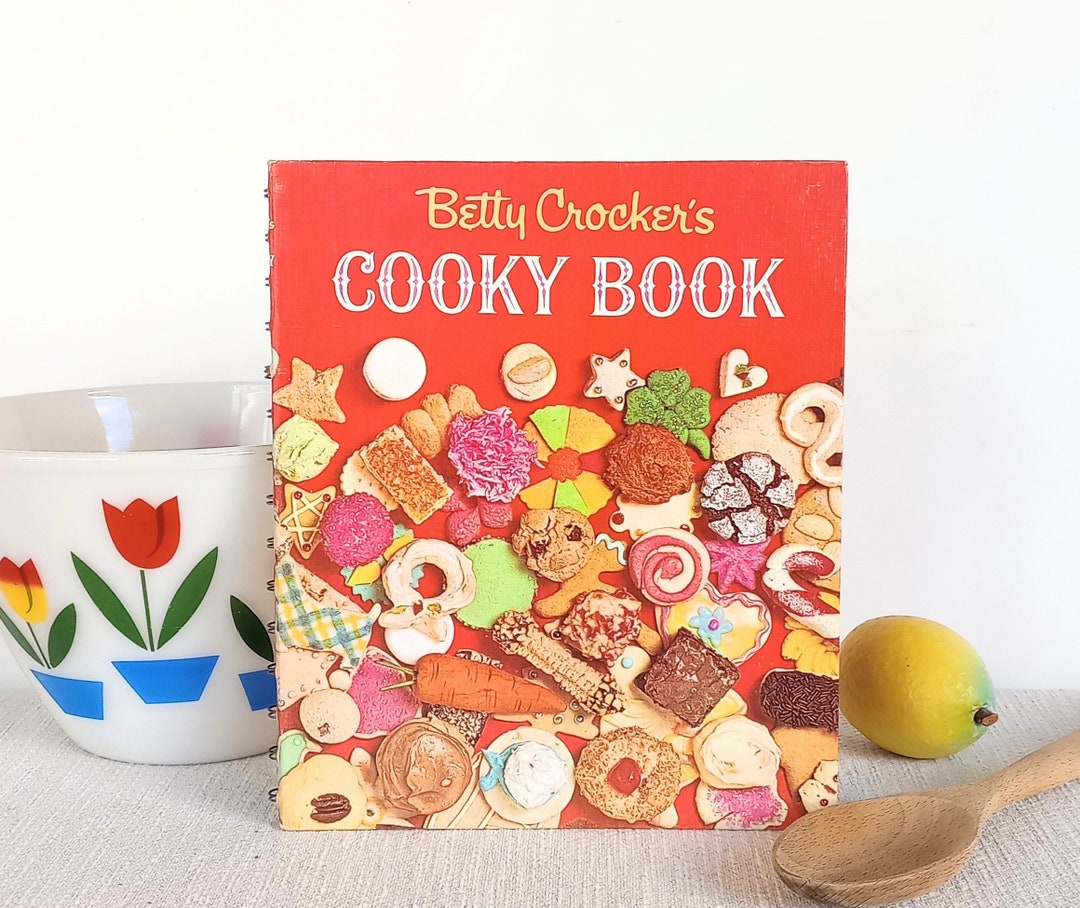 Betty Crocker Cooky Book Cookbook, Vintage Cook Book, 1st Edition 6th ...