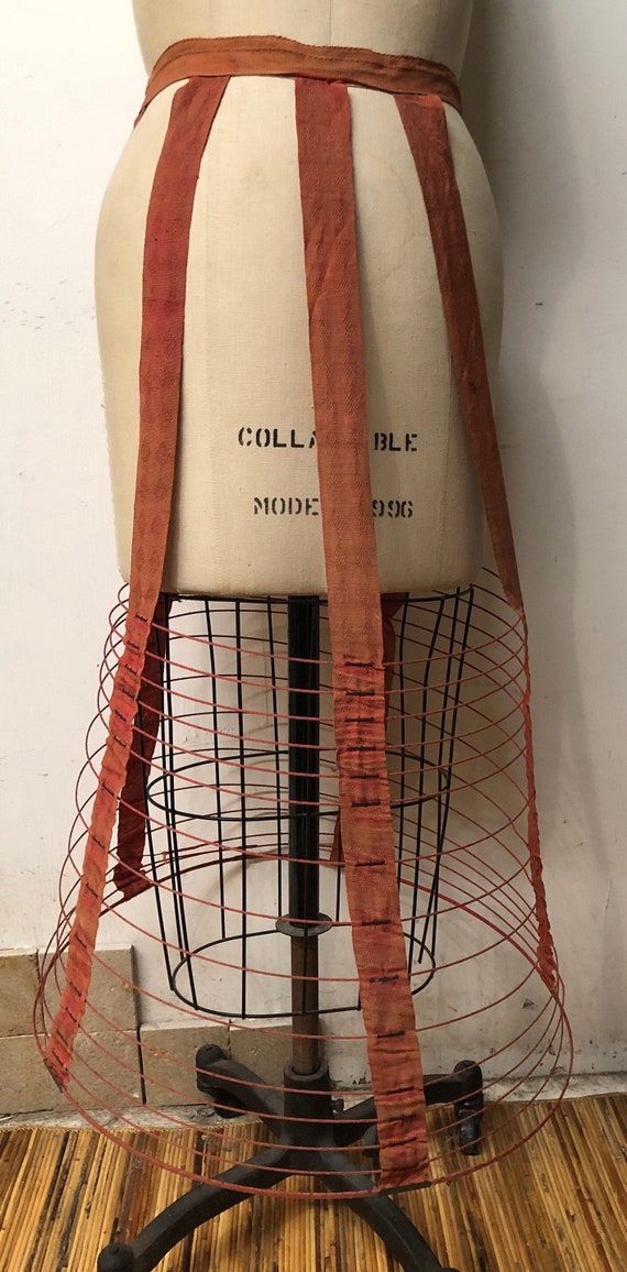 victorian hoop skirt - Gem