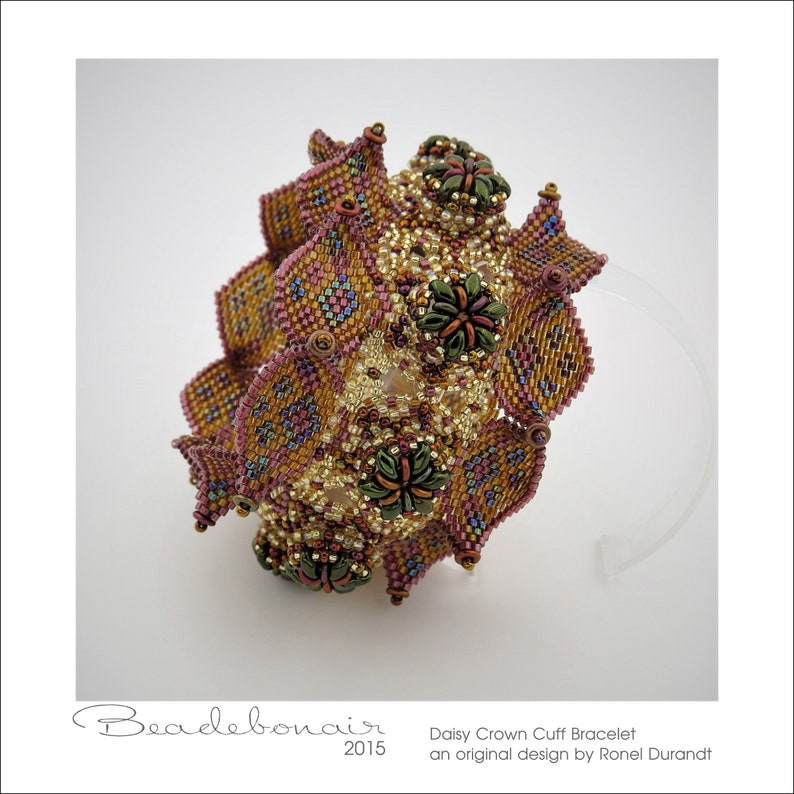 Crown of Daisies Cuff Bracelet - Etsy