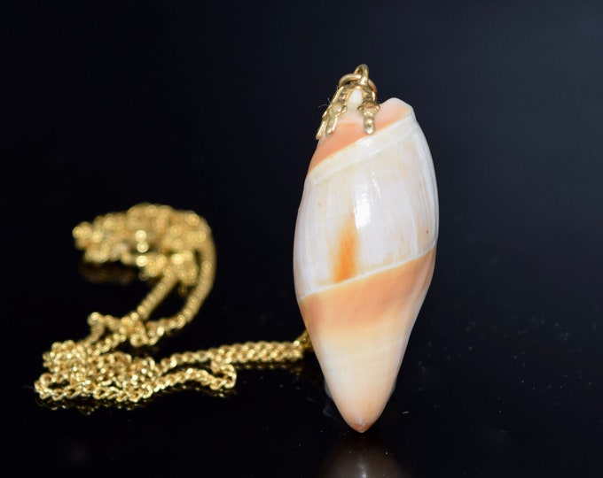 Seashell Pendant Necklace, Gold Shell Pendant, Shell Jewelry - Etsy
