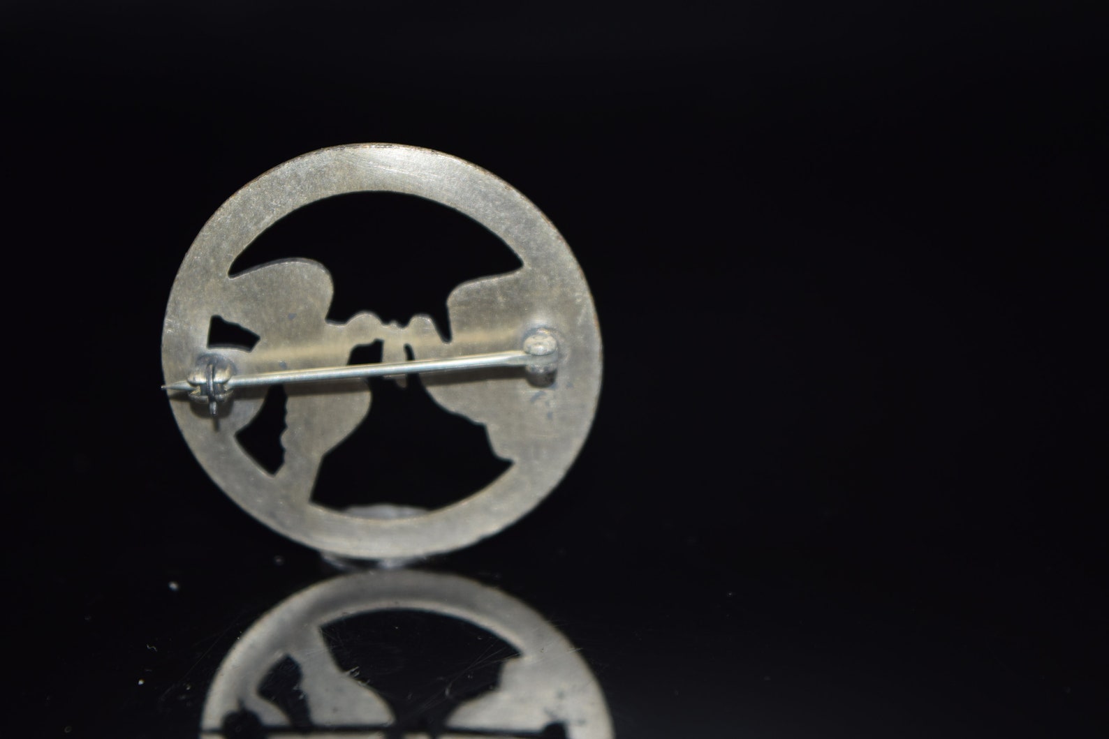 Vintage Peace Dove Brooch Silver Wreath With Two Doves Pin | Etsy