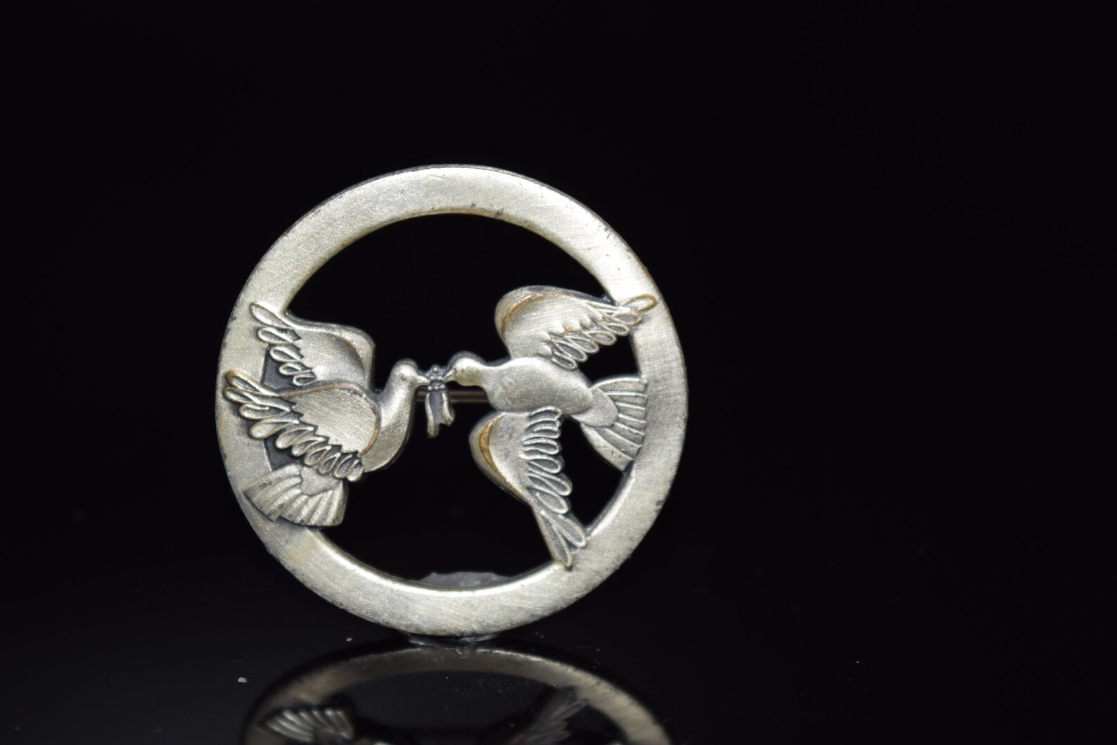 Vintage Peace Dove Brooch Silver Wreath With Two Doves Pin | Etsy