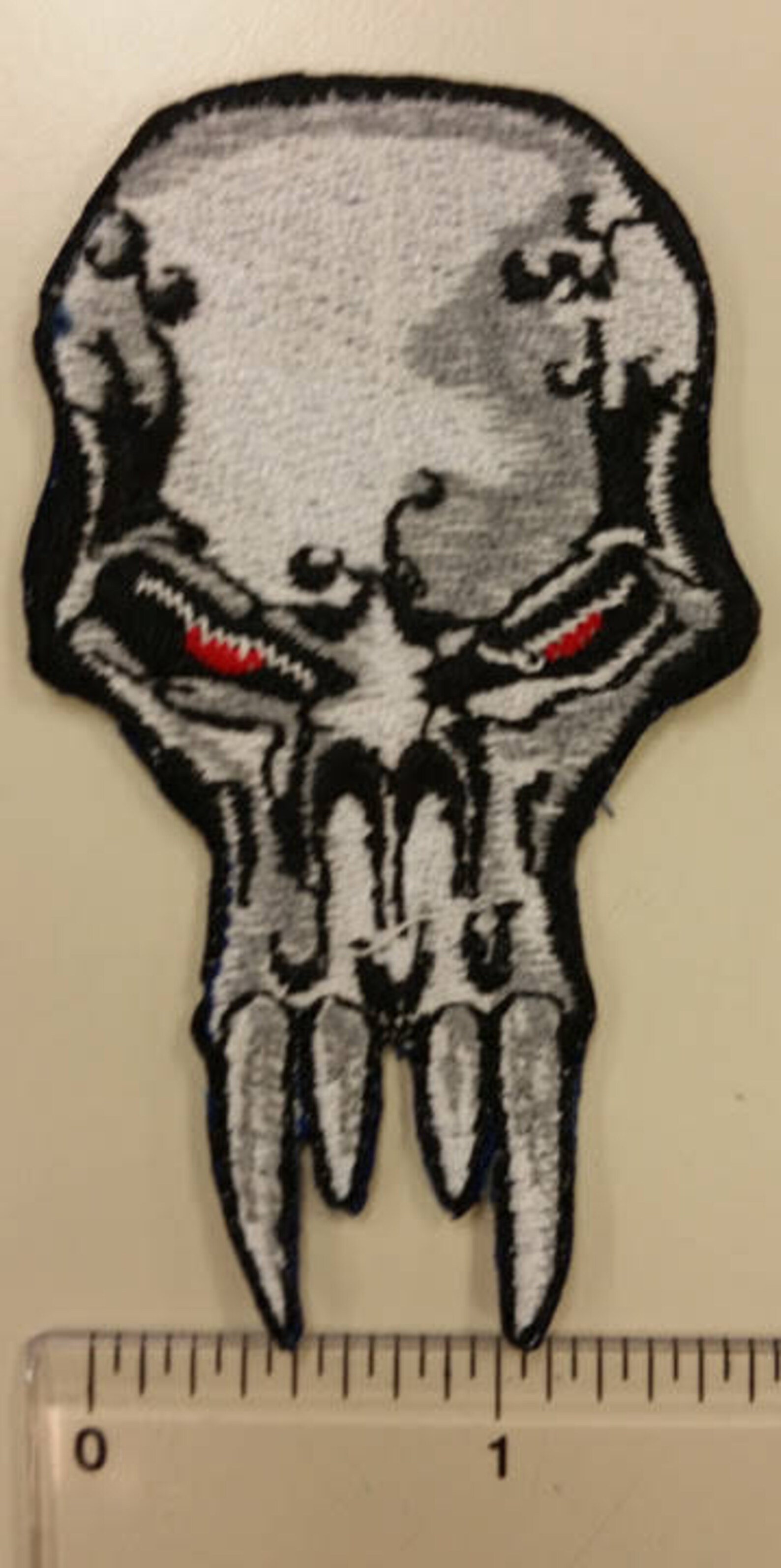 Vampire Skull Embroidered Patch, Skull Iron on Patch - Etsy