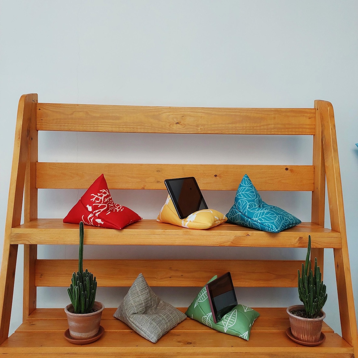 IPad Holder Bean Bag - Kindle Prop - Tablet Stand - Tablet Pillow ...