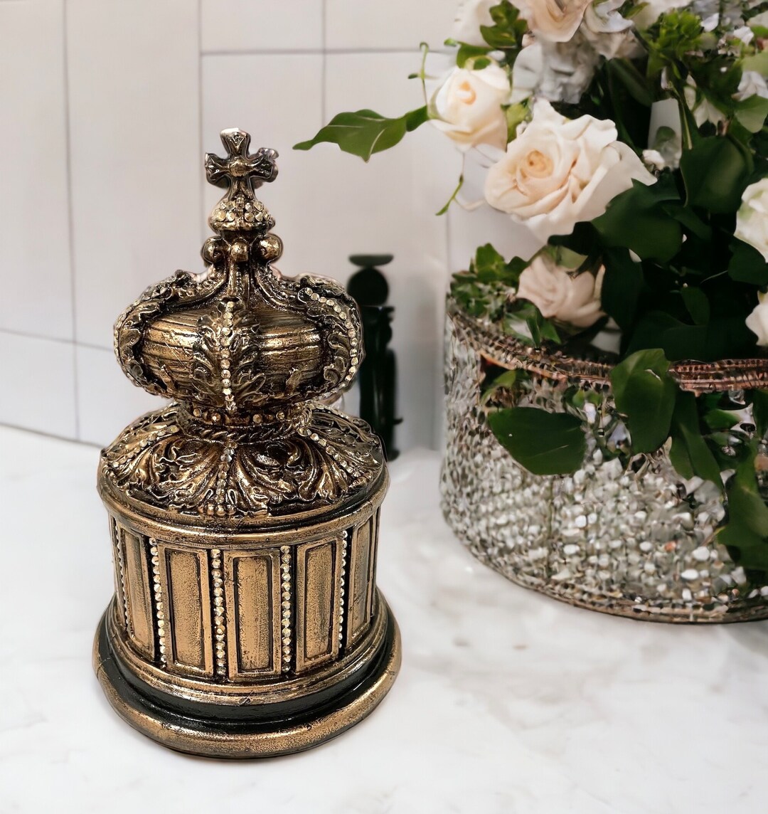 Crown Box With Lots of Sparkle - Etsy