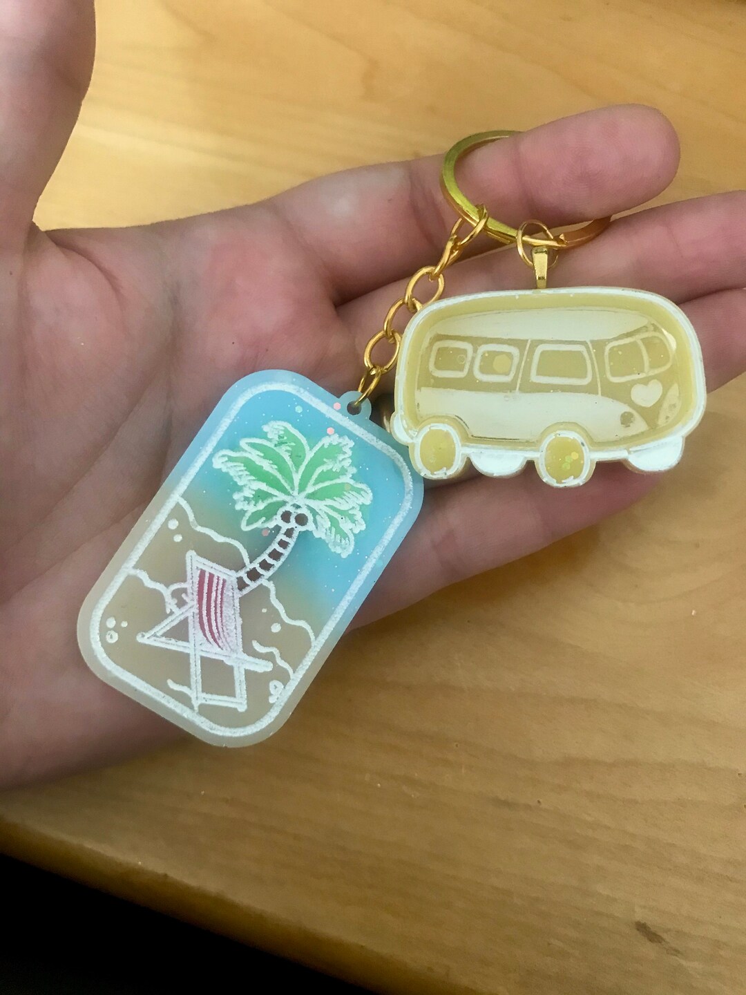 Beach Bum Keychain - Etsy