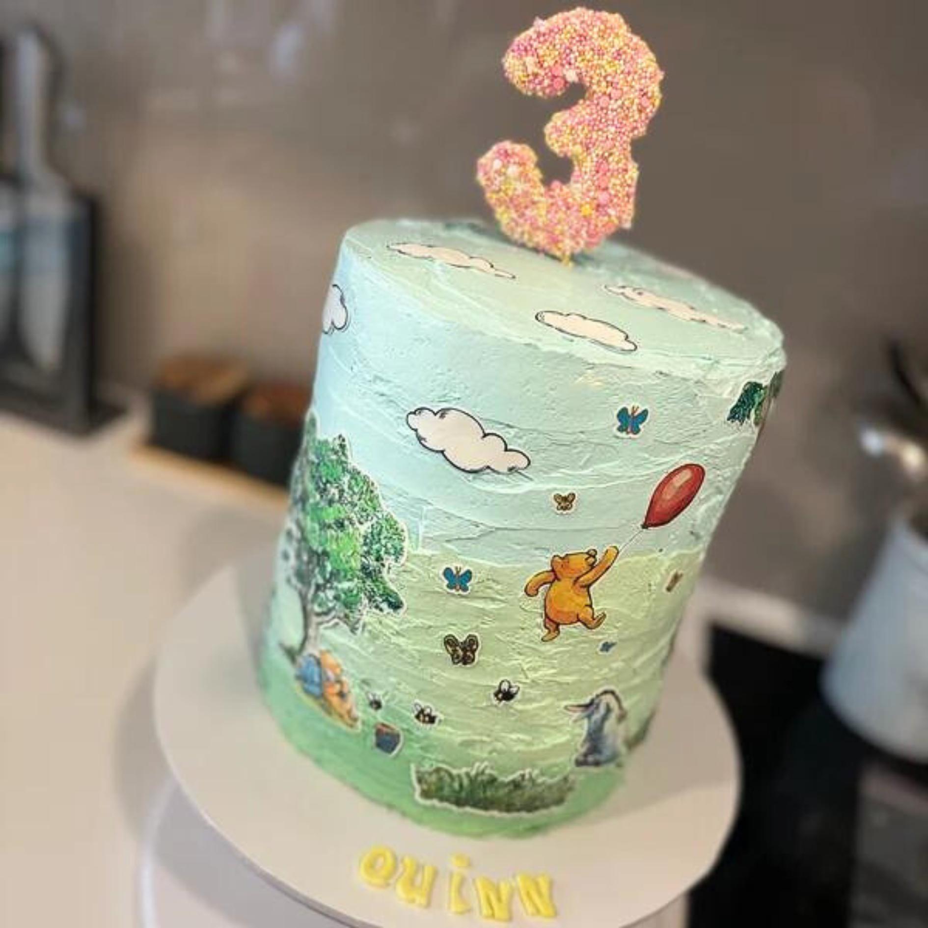 Pre-cut Edible Icing Cake Scene Stickers Tigger Hanging From a Tree ...