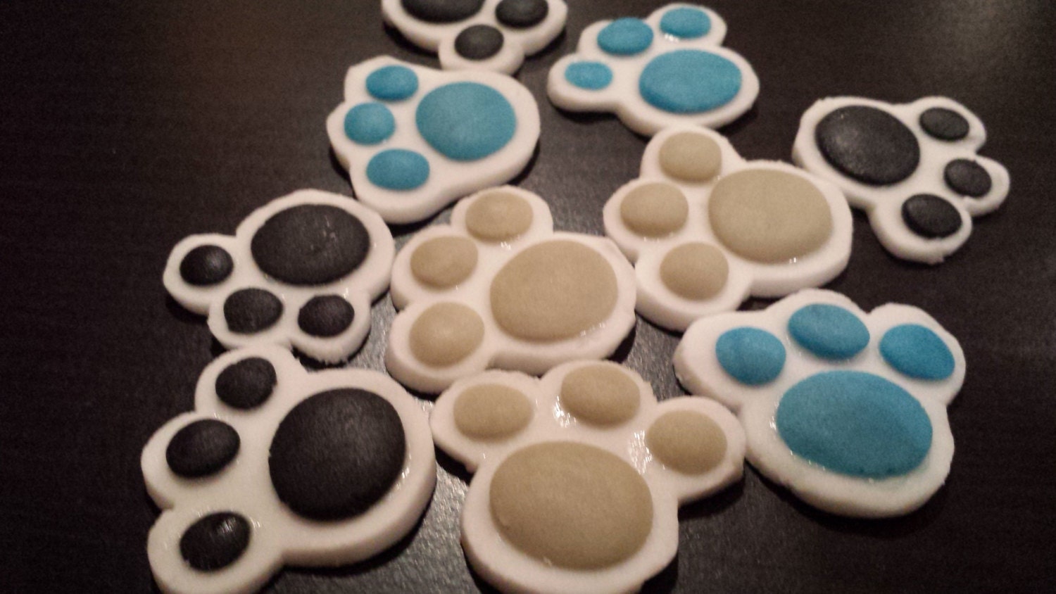 30 Animal Paw Prints Edible Cake Cupcake Decoration Handmade | Etsy