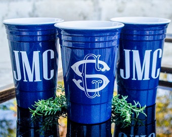 Monogrammed cups | Etsy