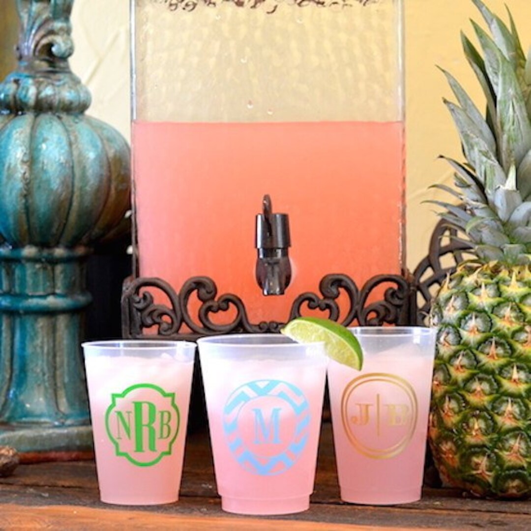 Custom Monogram Initial Frost flex Cups With Border Summer Cocktail Custom Monogram Initial Frost flex Cups With Border Summer Cocktail