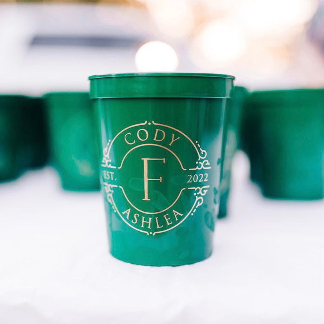 Custom Circle Wreath Stadium Cups, Plastic Stadium Event Cup Favor ...