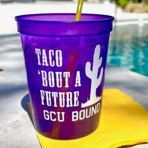 Congratulations Grad Stadium Cups, Class of 2022 Graduation Translucent ...