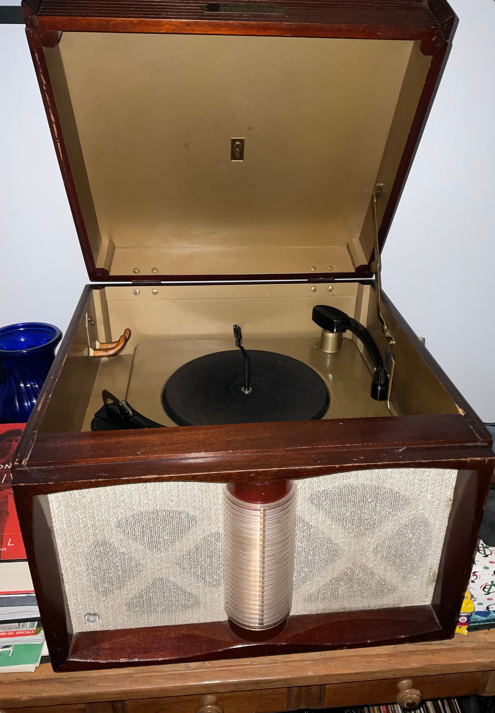 Vintage Record Player Table Top Wood Record Player Philco Record Player ...