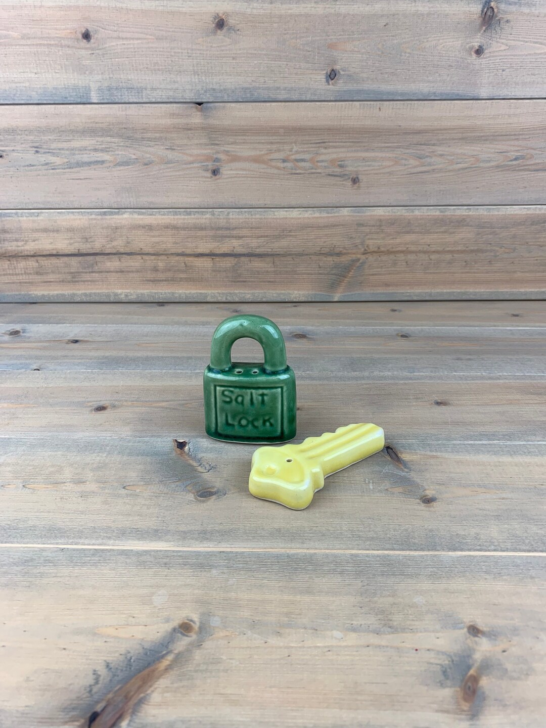 Lock and Key Salt and Pepper Shaker Set - Etsy