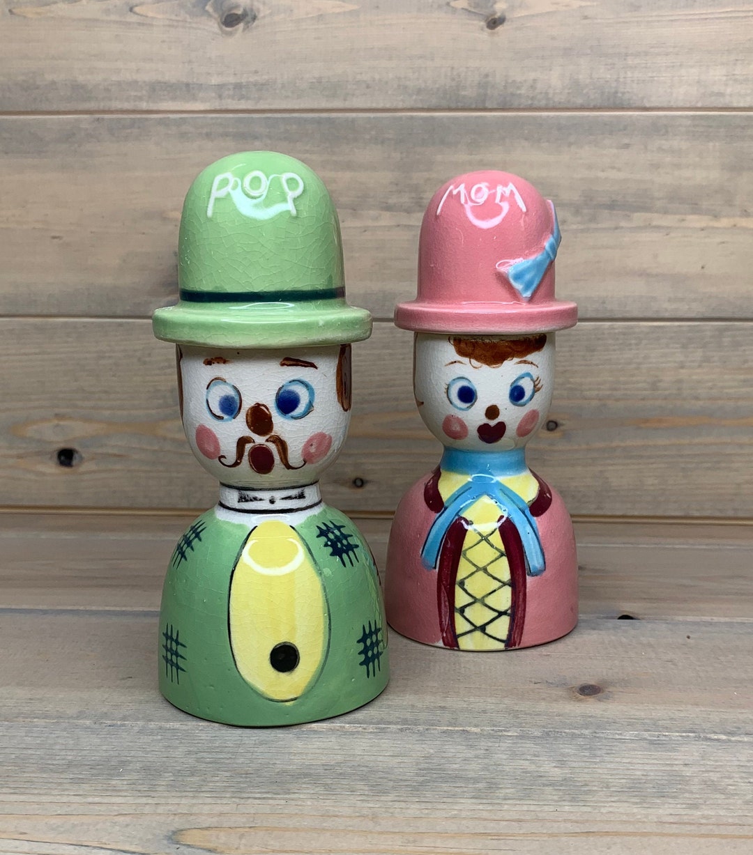 Mom and Pop Salt and Pepper Shaker Set / Egg Cups, Grandma and Grandpa ...