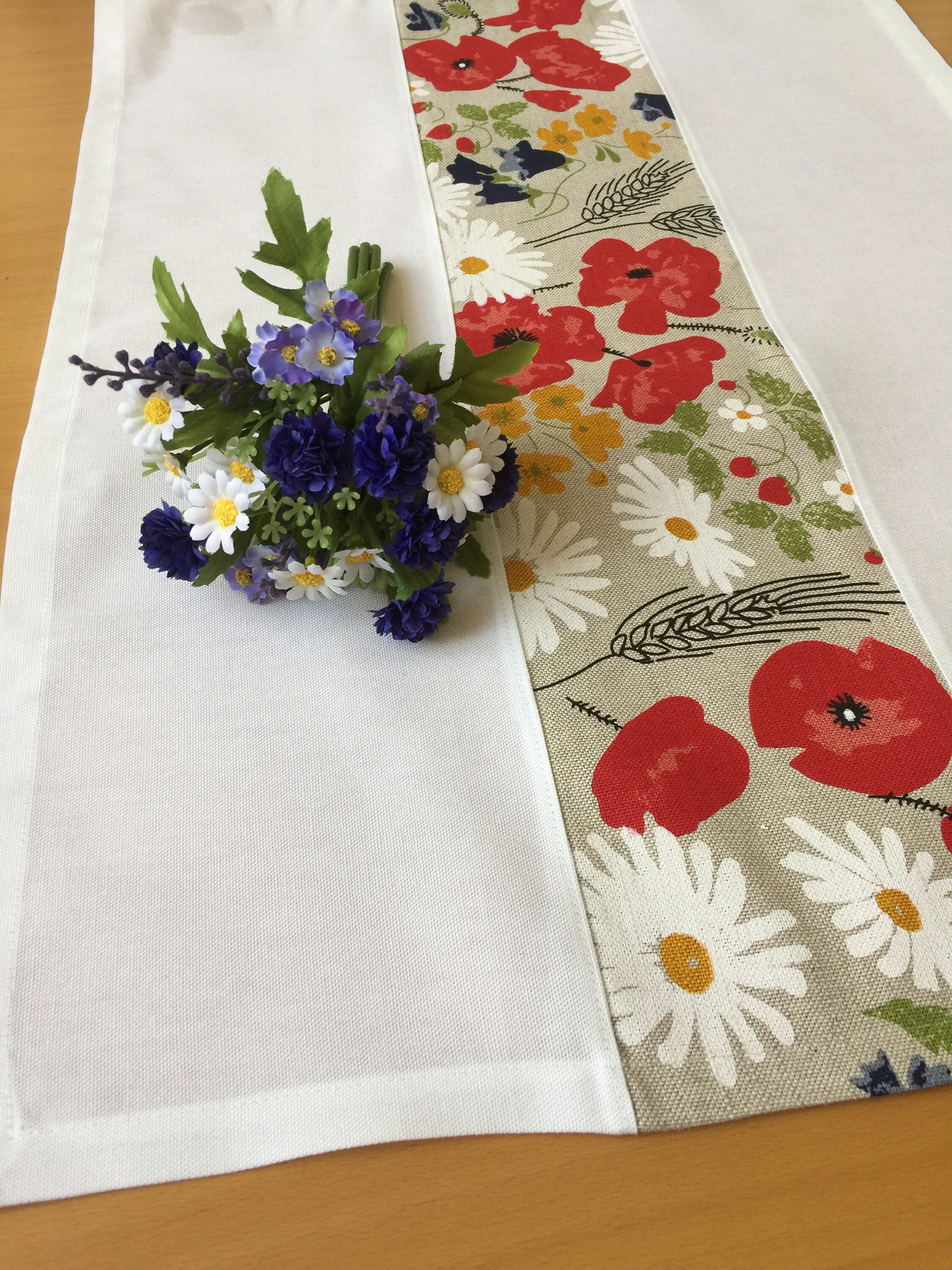 Table Runner Meadow Table Runner Poppy Table Linen Two Fabric - Etsy