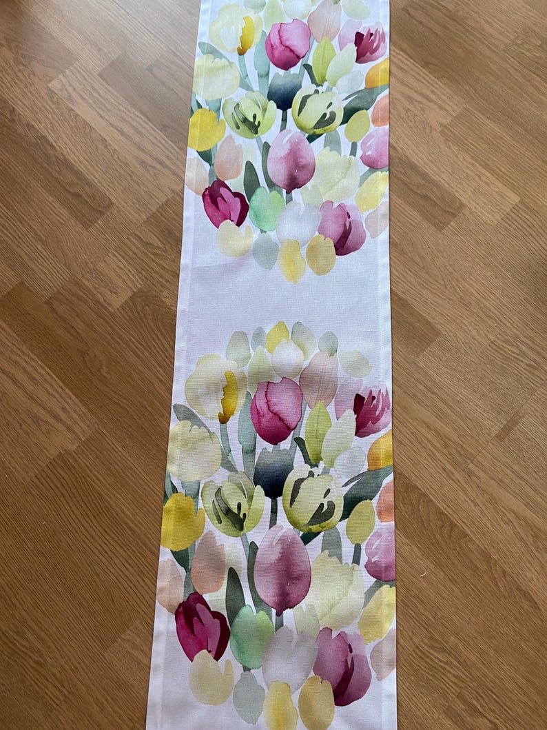 Cotton Table Runner Tulips on White - Etsy