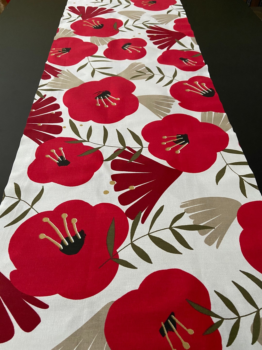 Red Poppies Table Runner Cotton Fabric Scandinavian Design 55 78 84 ...