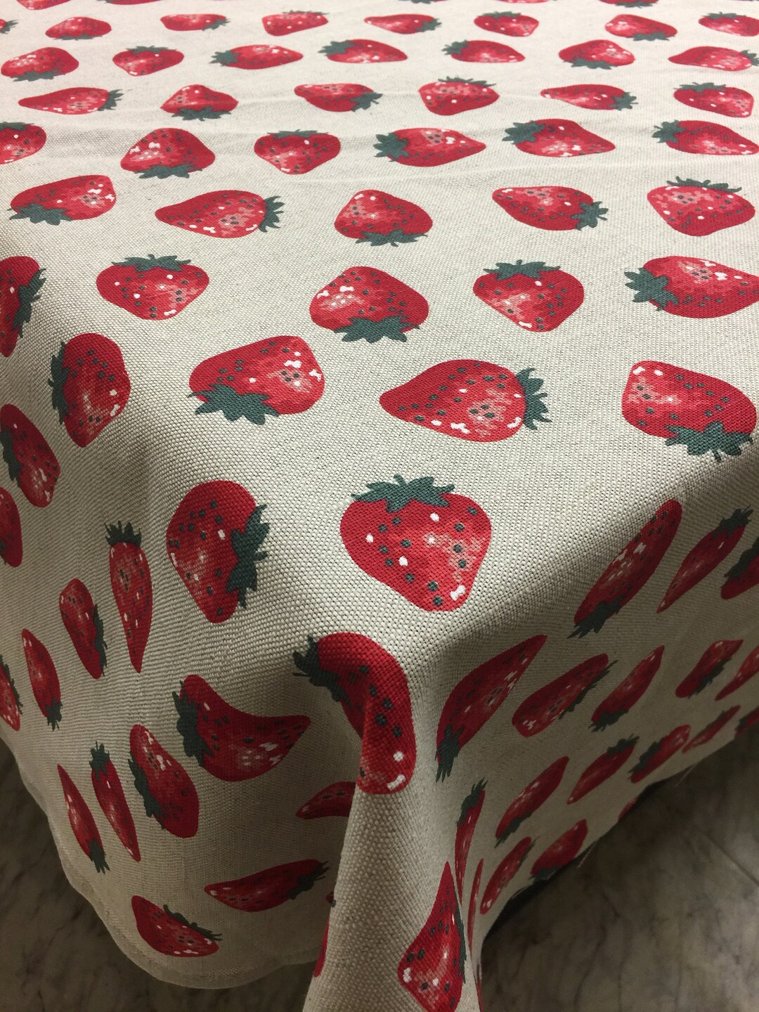 Strawberry Linen Tablecloth Round Square Rectangle Oval Table Linen ...