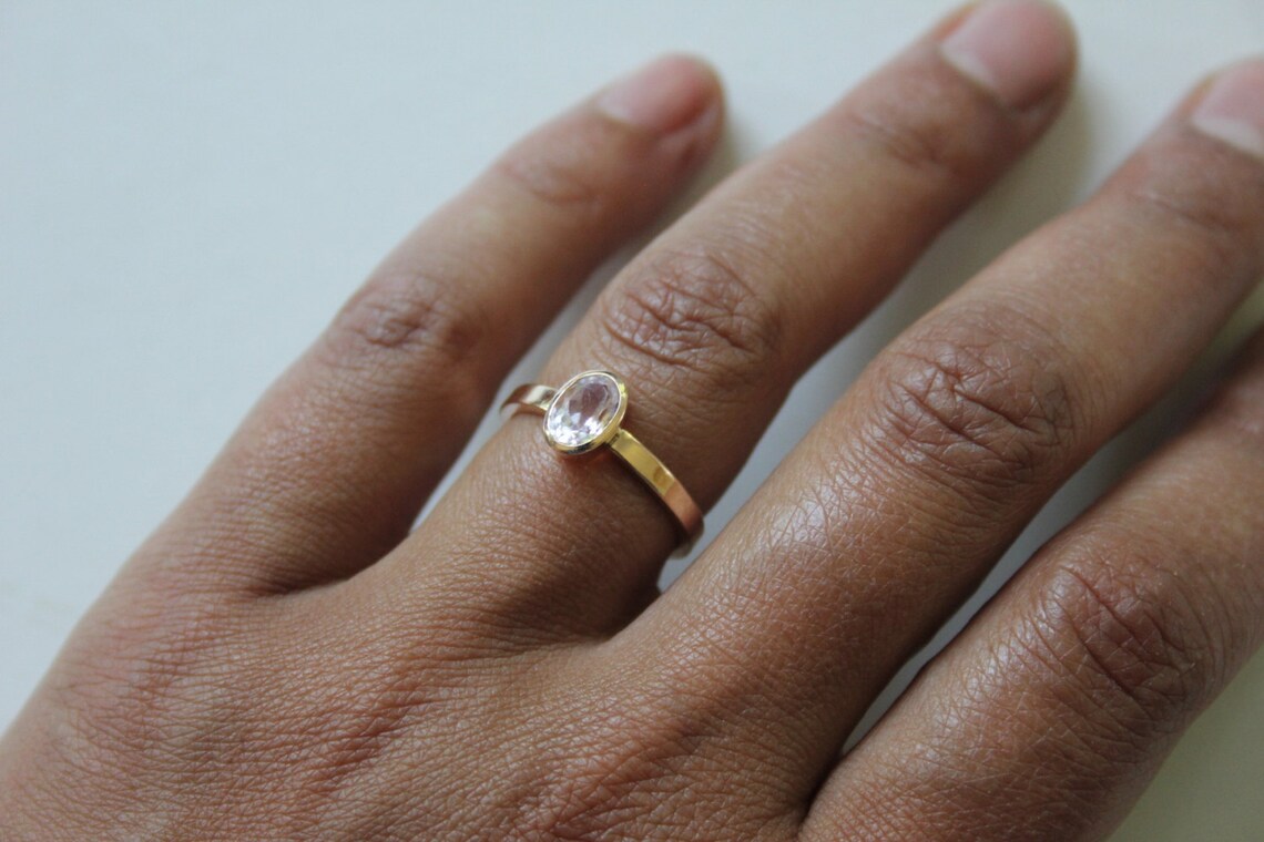 ENGAGEMENT RING With Morganit 14k - Etsy
