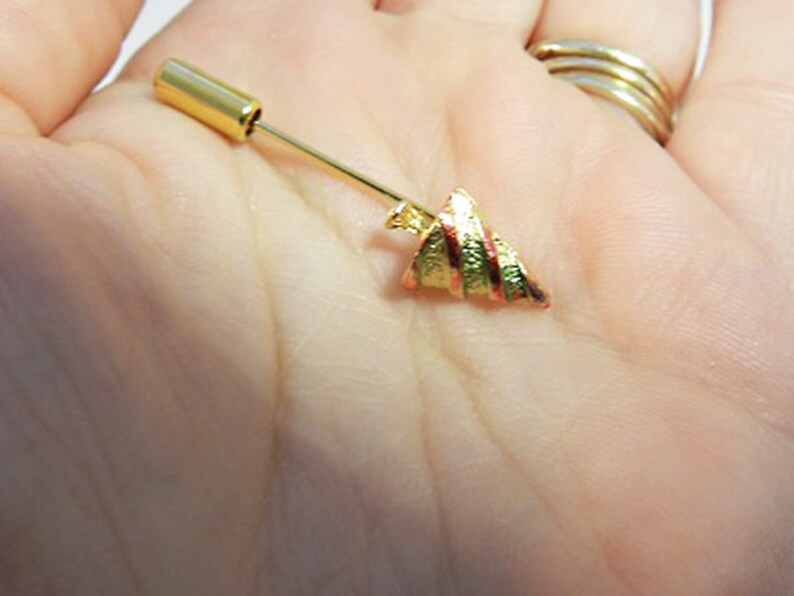 Vintage Christmas Tree Stick Pin / Gold Tone Hat Pin Vintage - Etsy