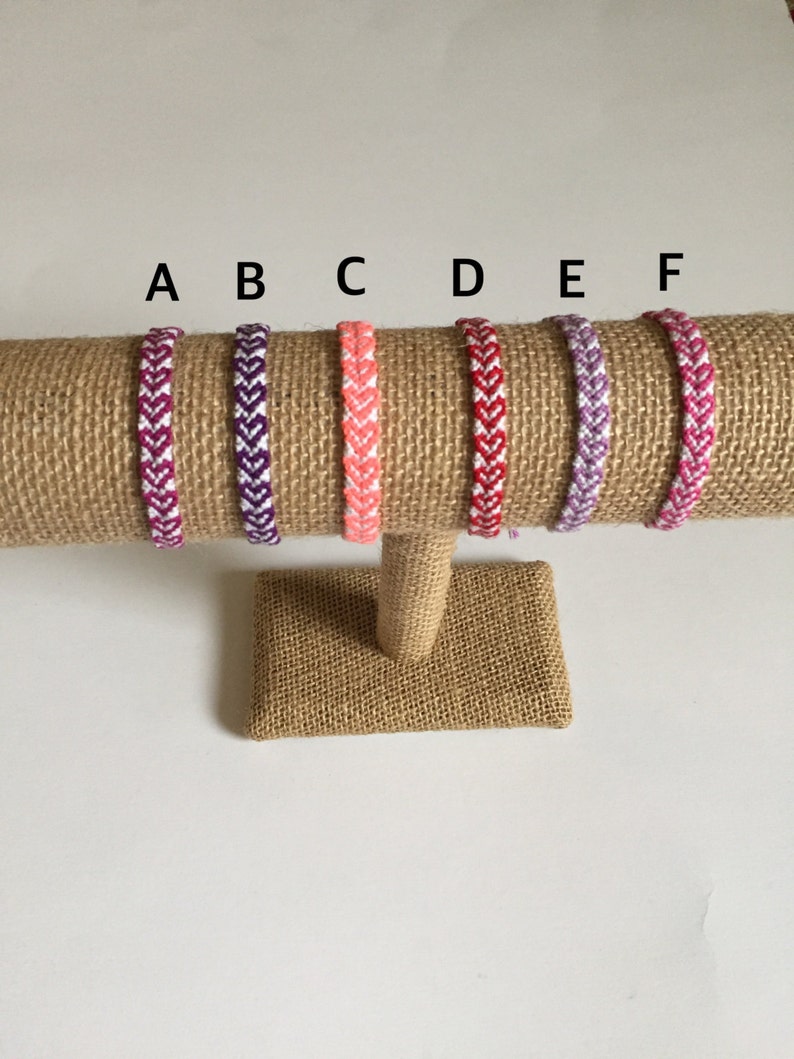 Heart Friendship Bracelets // Valentine's Day Heart - Etsy