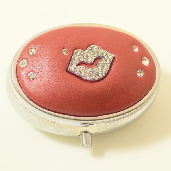 Ruby Red Lips - Etsy