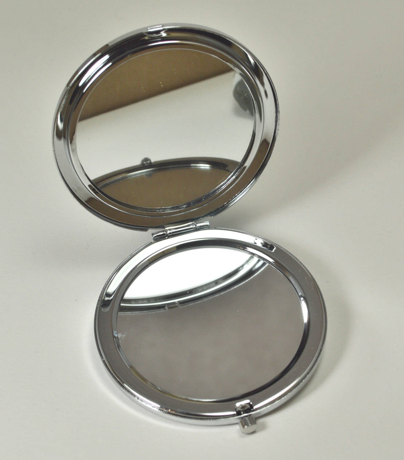 Elegant Green Jeweled Compact Mirror - Etsy