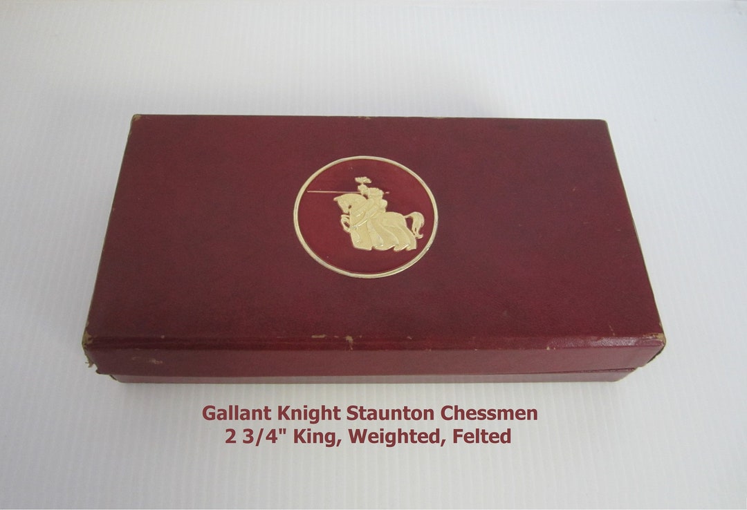 1940s Gallant Knight Chessmen in Original Box Vintage Glossy - Etsy