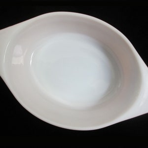 Pyrex 043 Daisy Oval Casserole 1.5 Quart With Tab Handles • Vintage ...