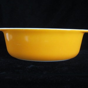 Pyrex 043 Daisy Oval Casserole 1.5 Quart With Tab Handles • Vintage ...