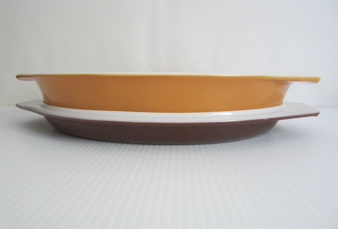 Pyrex 063 Old Orchard Oval Divided Casserole With Lid 1 - Etsy