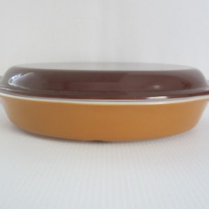 Pyrex 063 Old Orchard Oval Divided Casserole With Lid • 1 Quart Orange ...