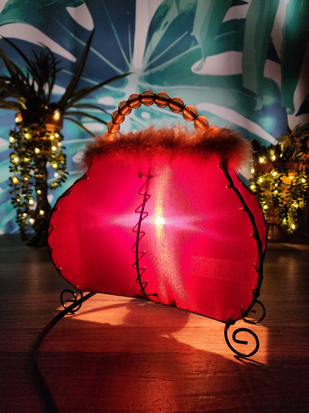 Purse Vanity Lamp, Unique Old Fashion Purse Night Light, Vintage Purse ...