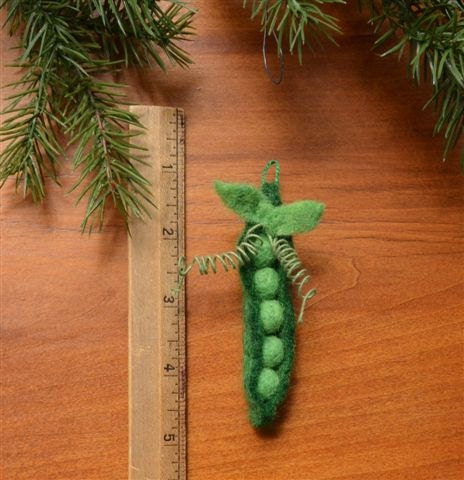 Green Felted Peas in a Pod Ornament - Etsy