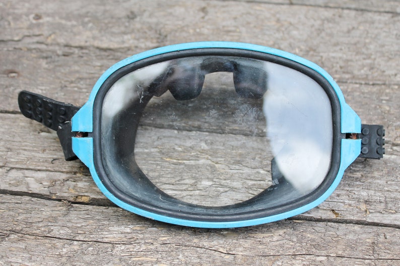 Vintage Scuba Diving Mask akvanavt, Soviet Diving Mask, USSR Skuba Mask ...